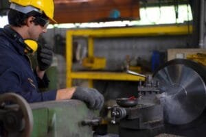 Chattering in Machining – Causes, Effects & Elimination Tips